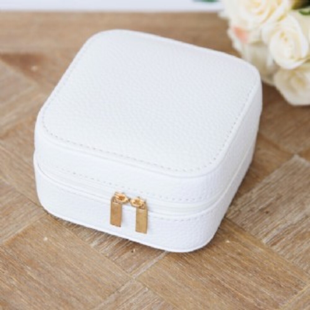 White Leatherette Jewellery Case - finest silver gifts, jewellery and ...